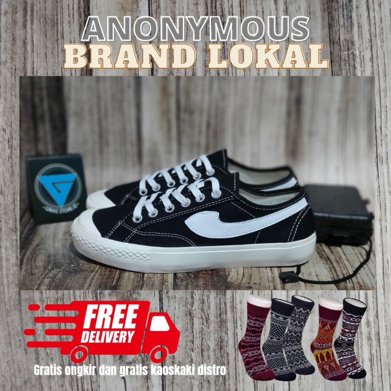 Jual SEPATU BLACK WHITE LOW BRAND LOKAL ORIGINAL SEPATU KANVAS SEPATU ...