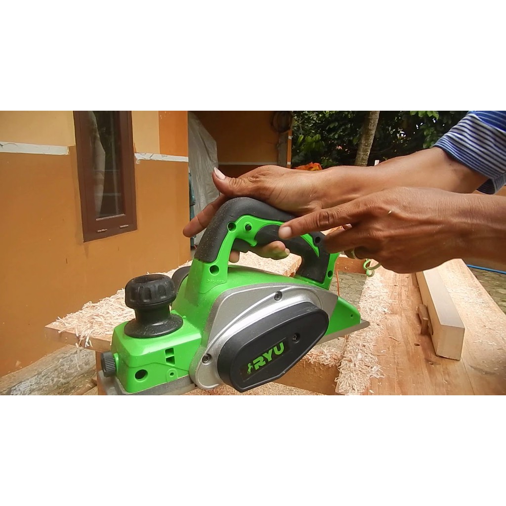 Jual TERMURAH Electric Wood Planer Mesin serut kayu RYU PLANNER RPL 82 ...