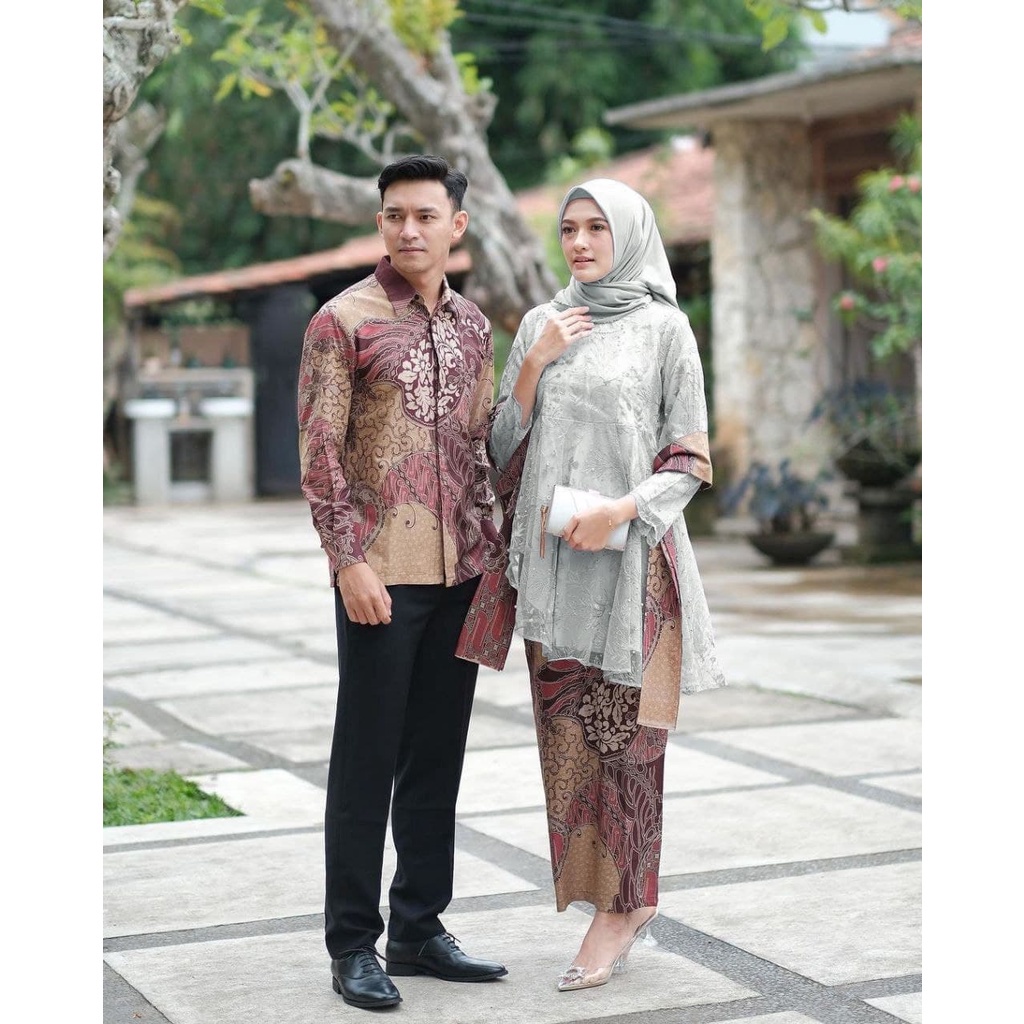 Jual BATIK COUPLE KEBAYA TUNANGAN SET LAMARAN WISUDA NIKAHAN WANITA ...