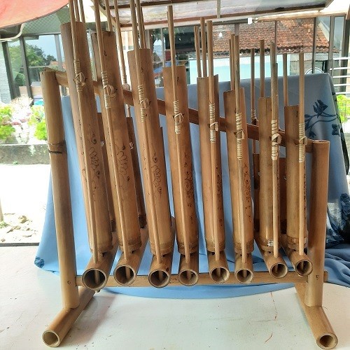 Jual tradisional-musik-alat- angklung 8 nada -alat-musik-tradisional ...