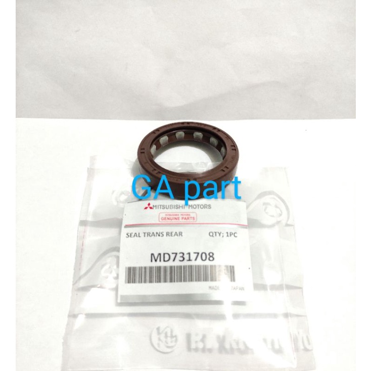 Jual oil seal transmisi persneling belakang luar strada triton L200 dc ...