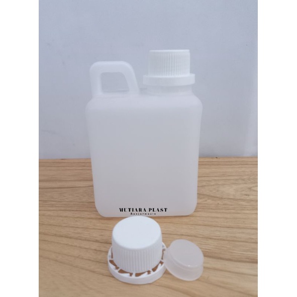 Jual jerigen 500 ml / botol jerigen 500 ml (BARU) | Shopee Indonesia