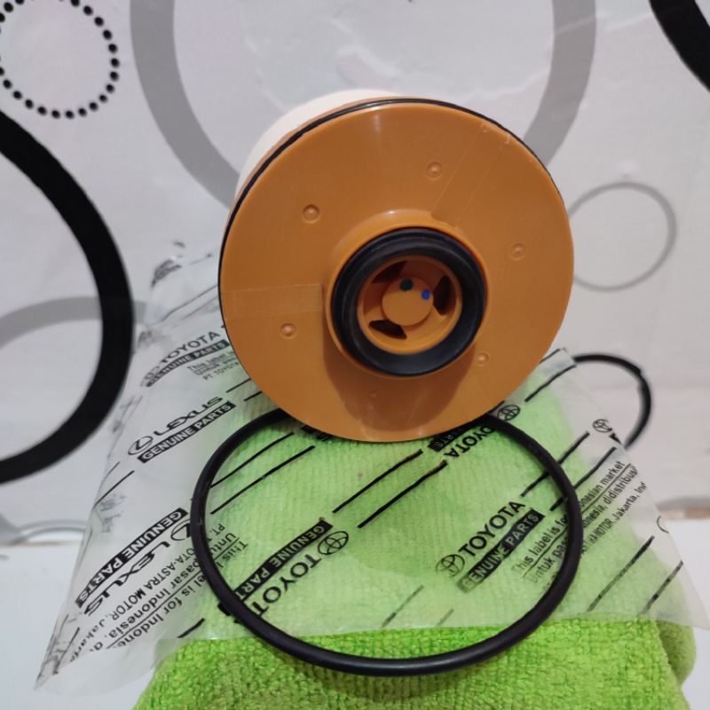 Jual fuel filter solar toyota innova reborn hilux fortuner VRZ ORI ...