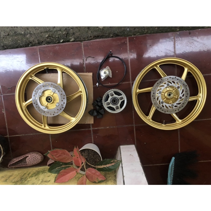 Jual Velg CB150r old PNP Ninja R/SS/RR | Shopee Indonesia