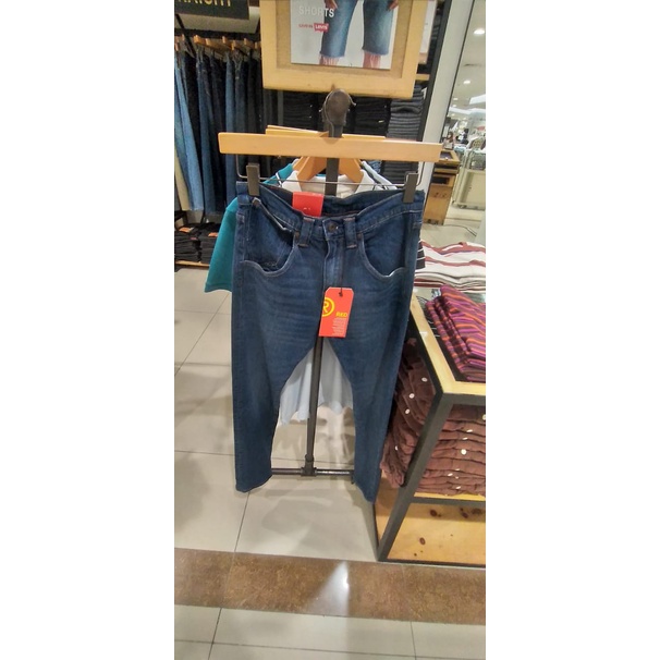 Jual LEVIS 502 REGULER TAPPER ( SPESIAL EDITION GOLD SELVAGE) | Shopee ...