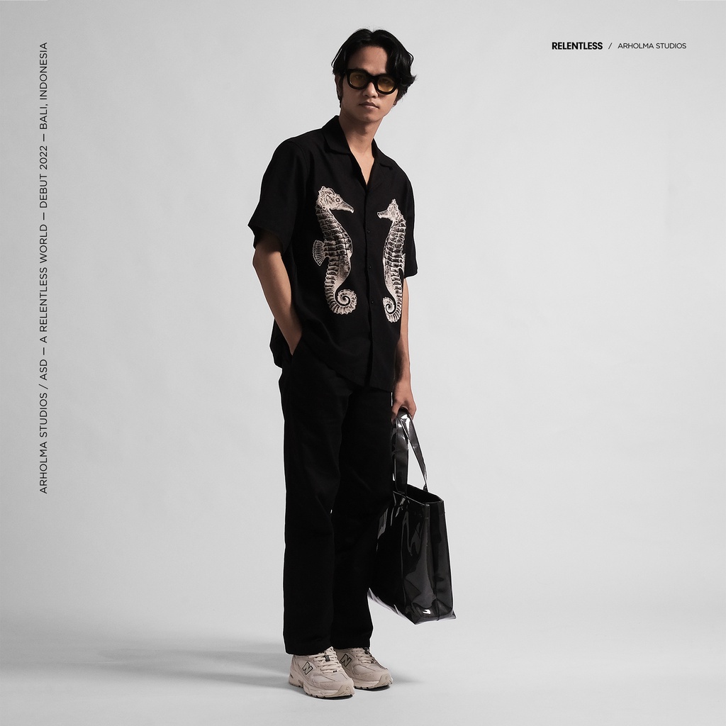 Jual Arholma Studios - Oversized Shirt 'Roman' Black | Shopee Indonesia