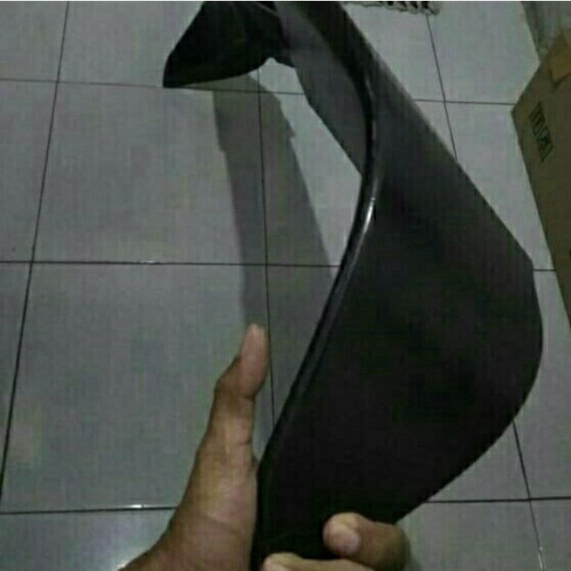 Jual Rear spoiler innova luxury mentah | Shopee Indonesia