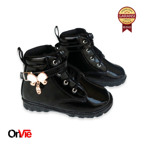 Jual Sepatu Boots Anak Perempuan Glossy Manik Kupu-Kupu Kecil | Sepatu ...