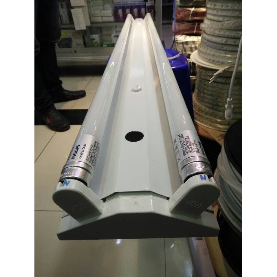 Jual kap lampu V LED 2x16watt 120cm/ kap lampu neon / kap lampu TL ...