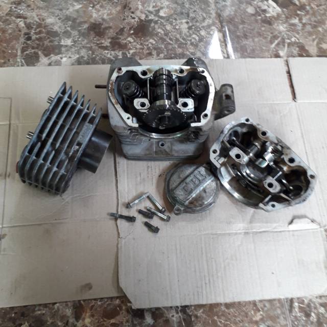 Jual blok seher head cylinder GL PRO black engine PNP GL 100 CB 100 original copotan | Shopee ...