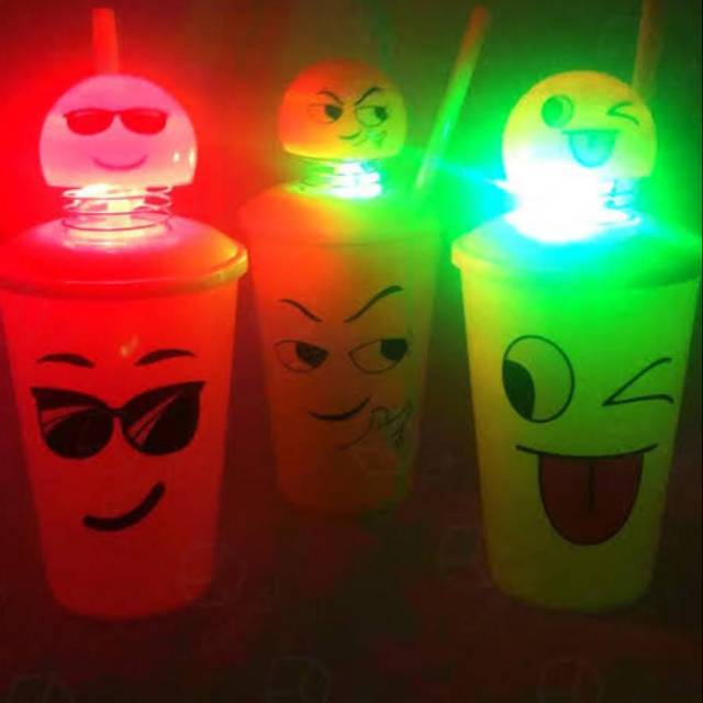 Jual Gelas emoticon menyala | Shopee Indonesia