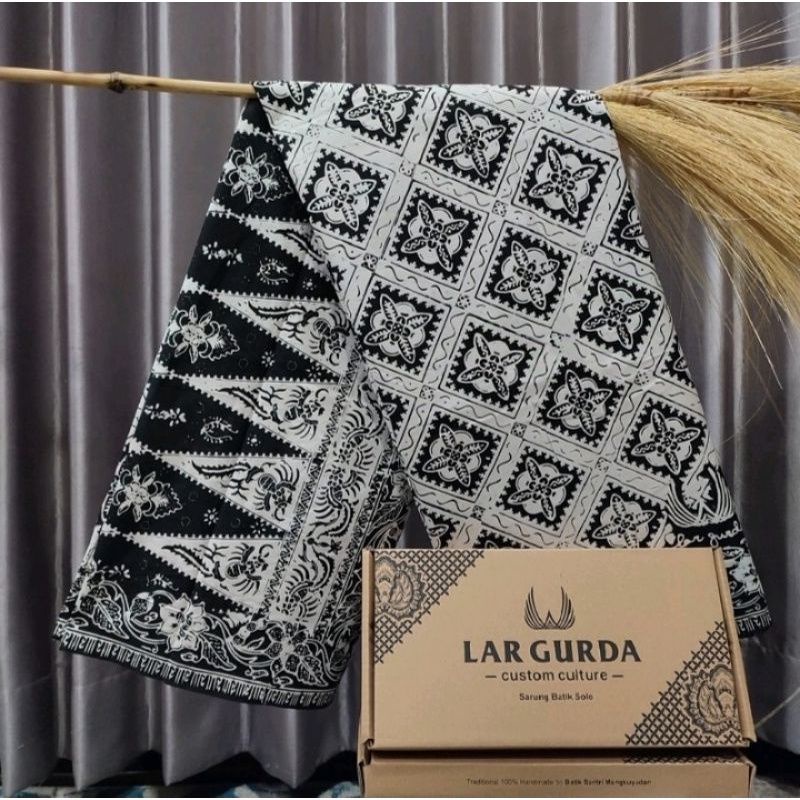 Jual LAR GURDA SARUNG BATIK TRADISIONAL PREMIUM AH36 | Shopee Indonesia