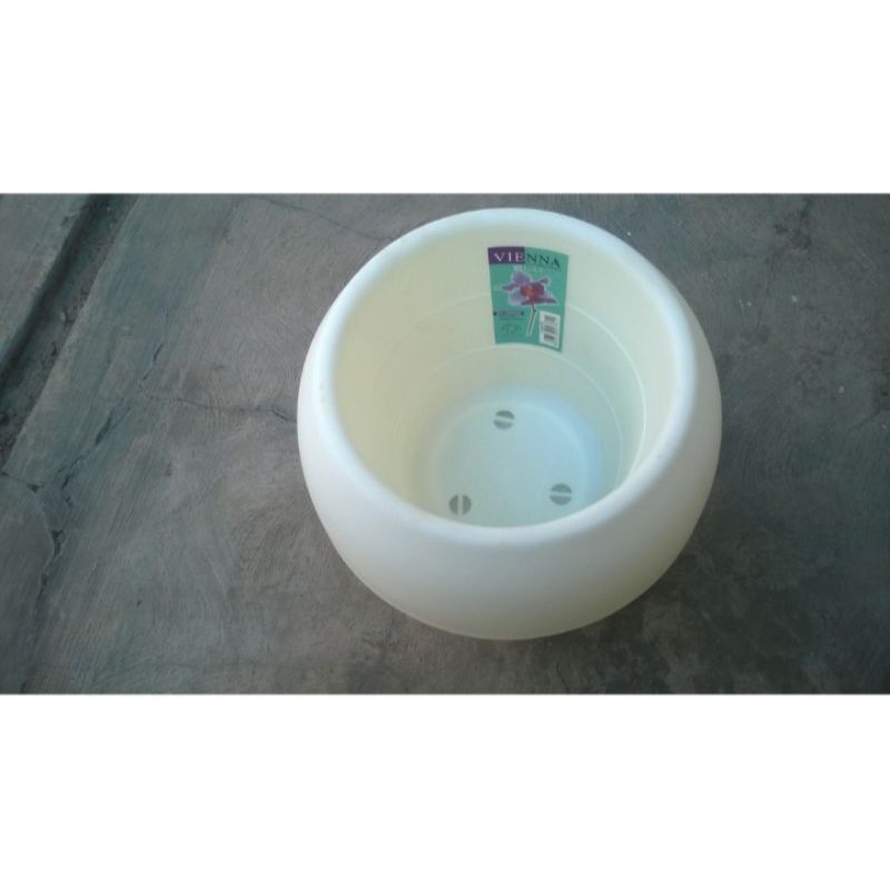 Jual Pot Bulat Putih Hidroponik Minimalis Keren Unik Murah / Self ...