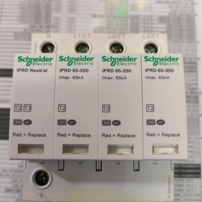 Jual surge Arrester schneider iPRD65 3P+N / arester iPRD 65 3P+N ...