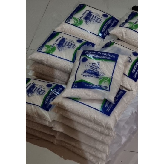 Jual beras 2kg murah | Shopee Indonesia