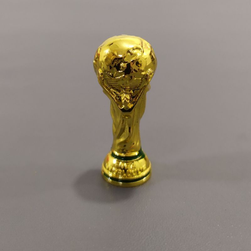 Jual Figure Miniatur Trofi Piala Sepakbola Football Trophy Mini Size ...