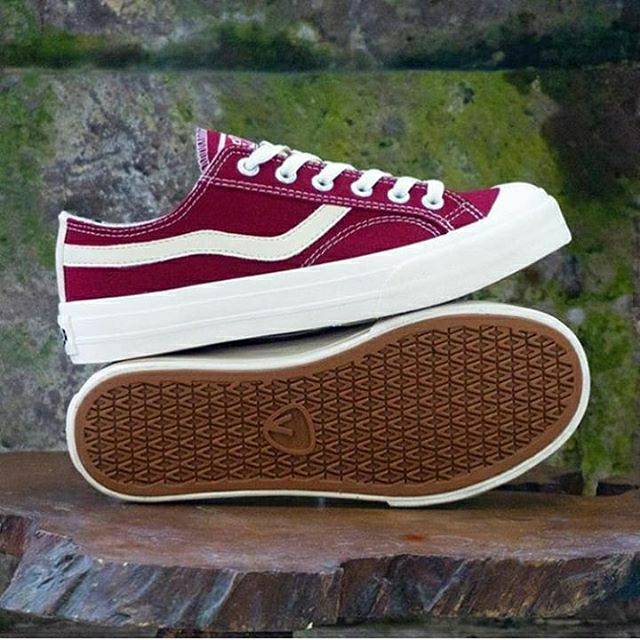 Jual Sepatu Ventela Public Low " Maroon" Merah White Putih original ...