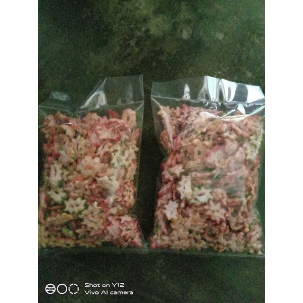 Jual cemilan seblak renyah dan pedas 250gr | Shopee Indonesia
