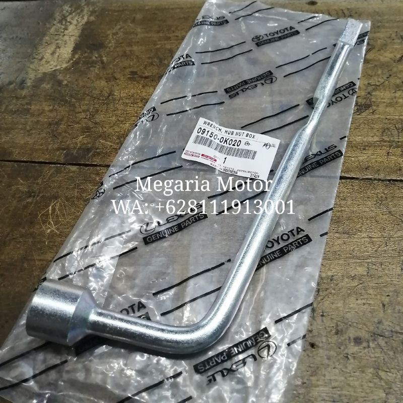 Jual Kunci Roda Putaran Dongkrak Ban Serep Innova Fortuner Hilux ...