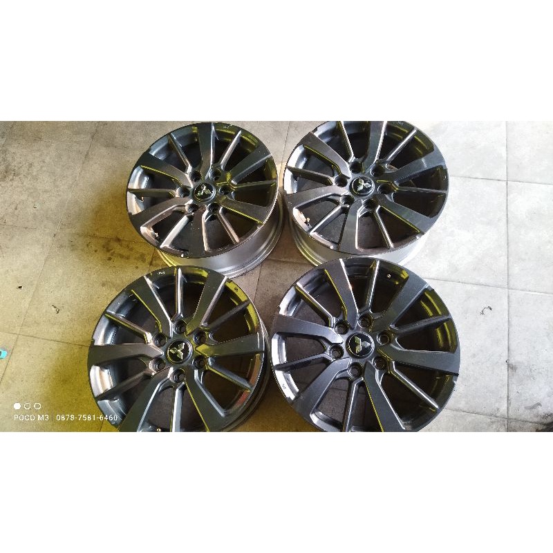 Jual velg pajero black edition R18 original. set 4pcs | Shopee Indonesia