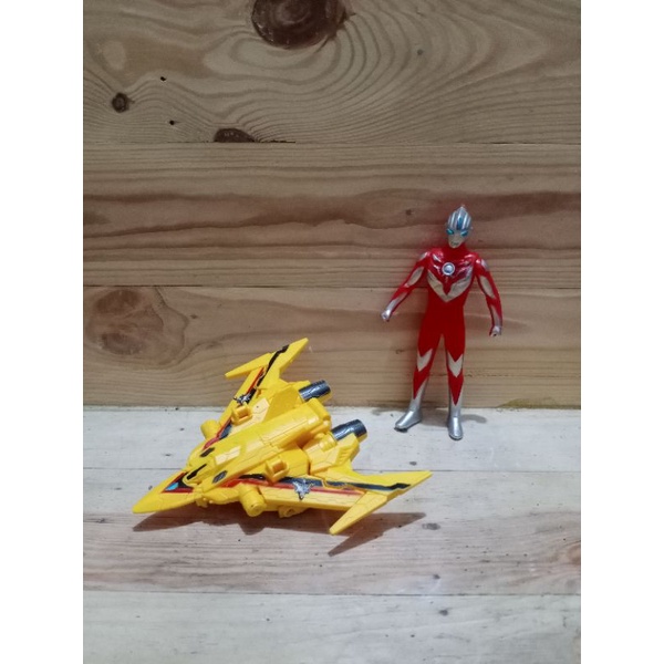 Jual figure ultraman orb origin pesawat guts falcon ultraman trigger ...