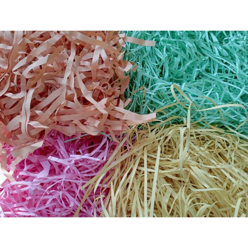 Jual Shredded Paper 250 gr Kertas Cacah Potongan Kecil Alas Kado ...