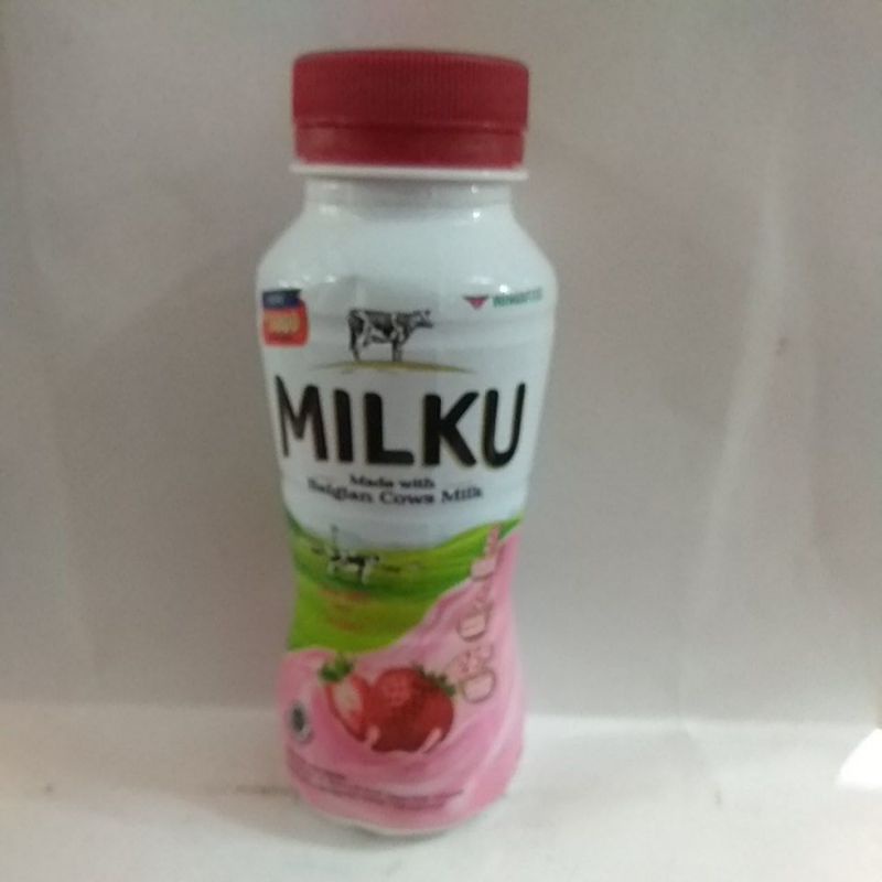 Jual Milku Susu UHT Rasa Stroberi 200ml | Shopee Indonesia