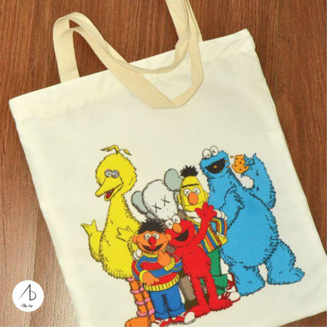Jual Tote bag sesame street, elmo, supreme | Shopee Indonesia