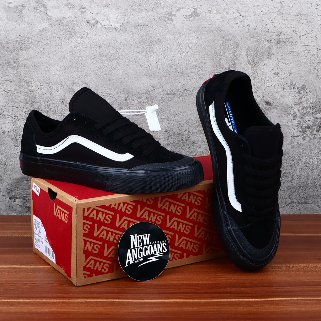 Jual Sepatu Old skool Style 36 Decon SF Hlafmoon Full Black List White ...