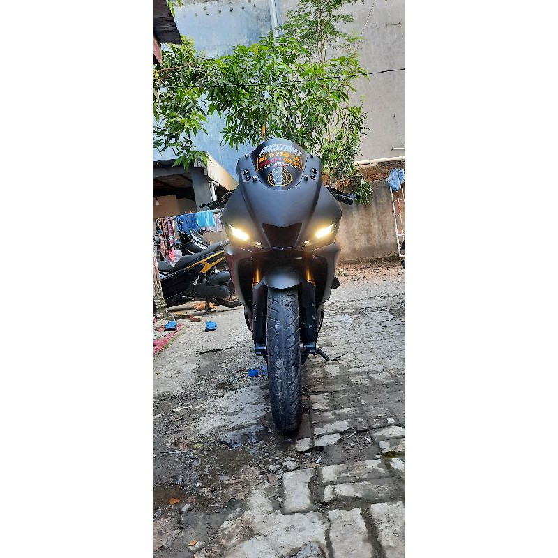 Jual COVER HEADLAMP YAMAHA NEW R25 V2/ R3 V2 MODEL NEW R6 | Shopee ...