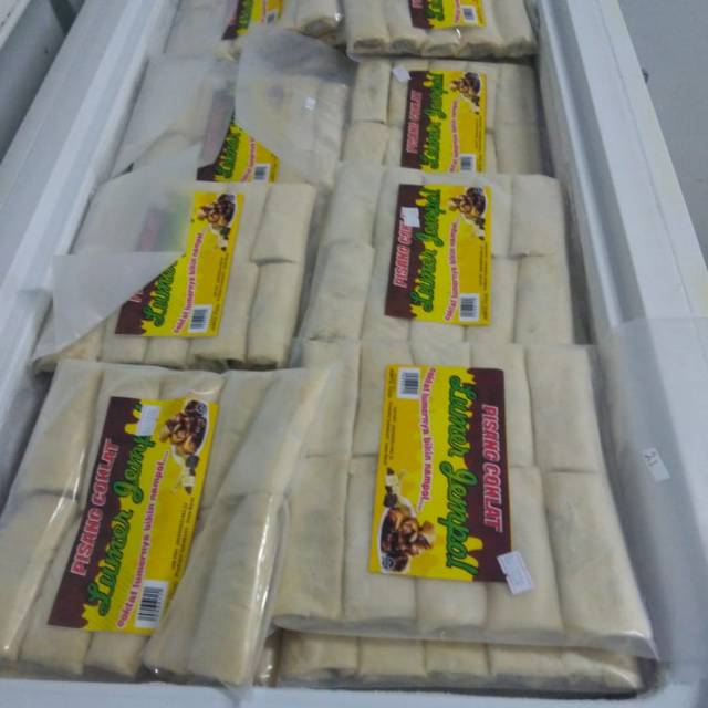Jual Piscok pisang coklat | Shopee Indonesia