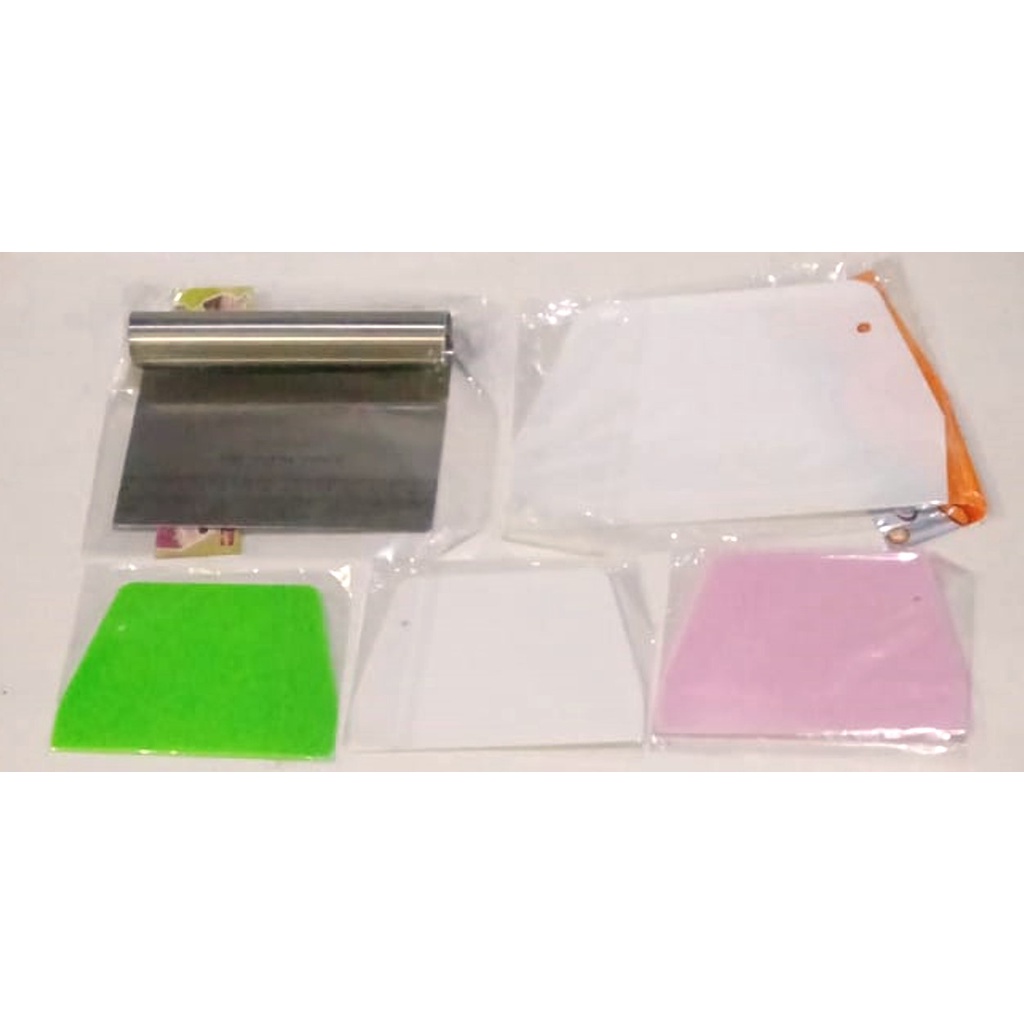 Jual Scraper Kue | Pemotong / Scrapper / Alat Potong Adonan Kue Plastik ...