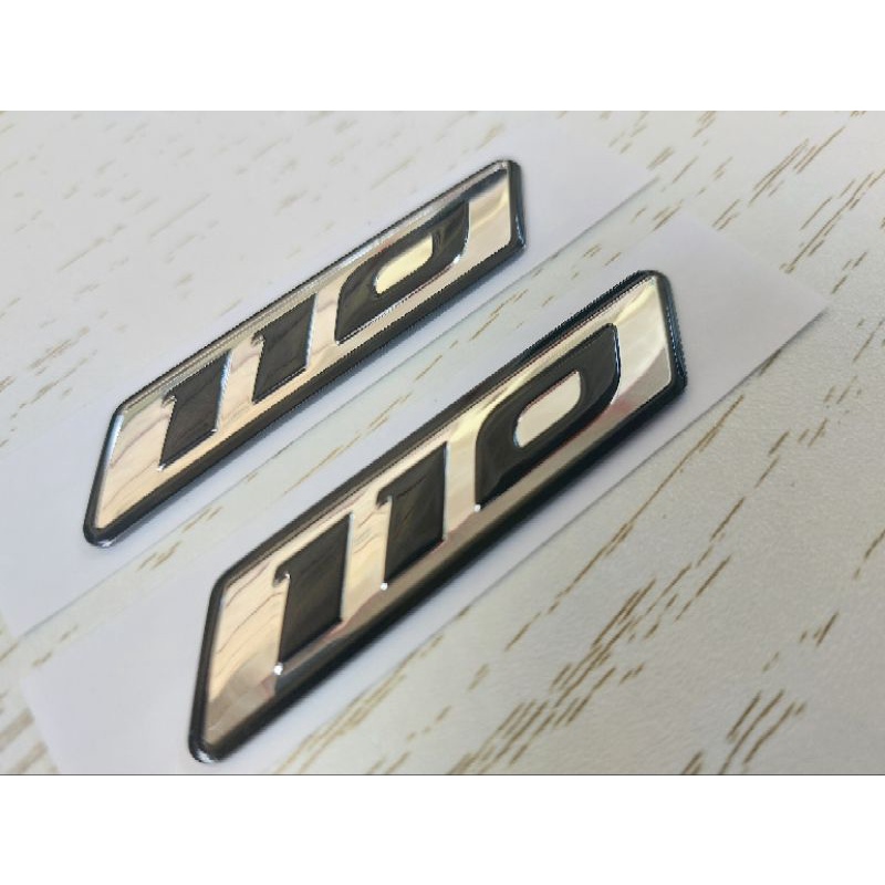 Jual logo emblem 110 timbul hitam croom hrga sepasang 2pcs kiri dan ...