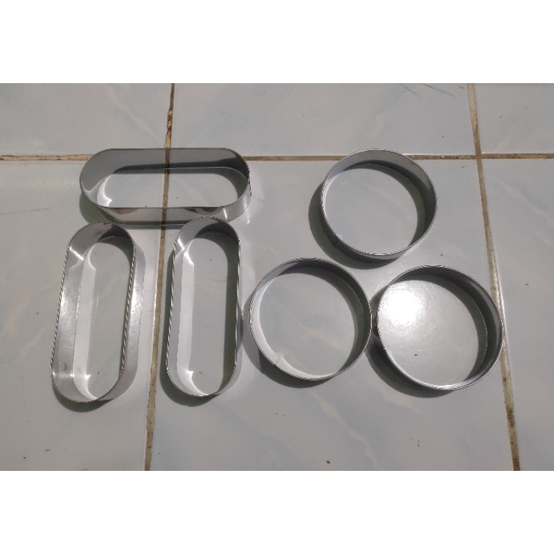 Jual cetakan roti burger/ring bulat, cetakan hotdog/ring oval | Shopee ...