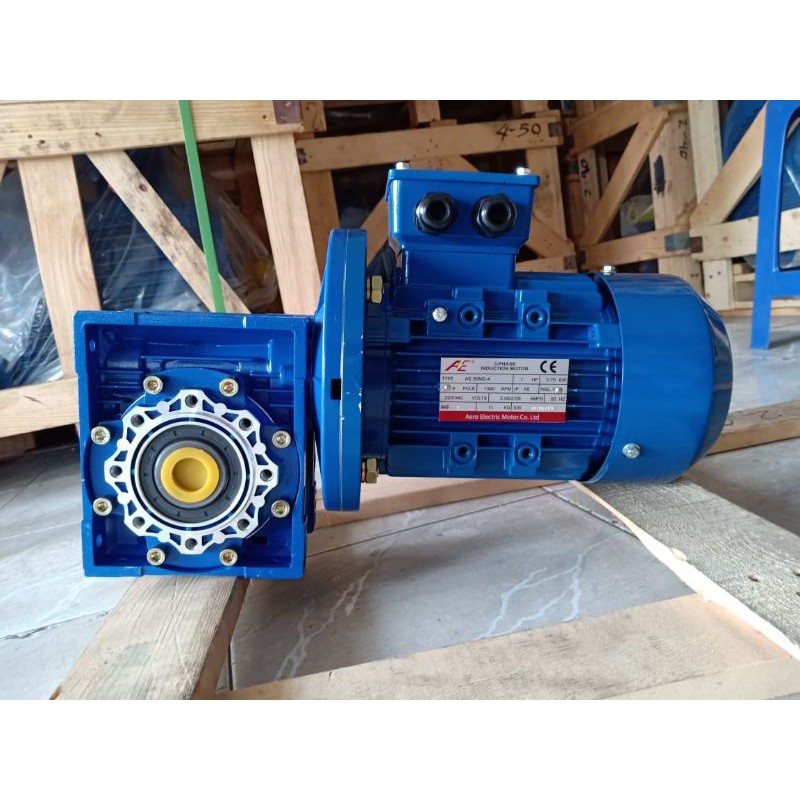 Jual WORM GEAR MOTOR NMRV 050 RATIO 1/7,5-1/80 0.5HP 0.37 kw 380V 50HZ ...