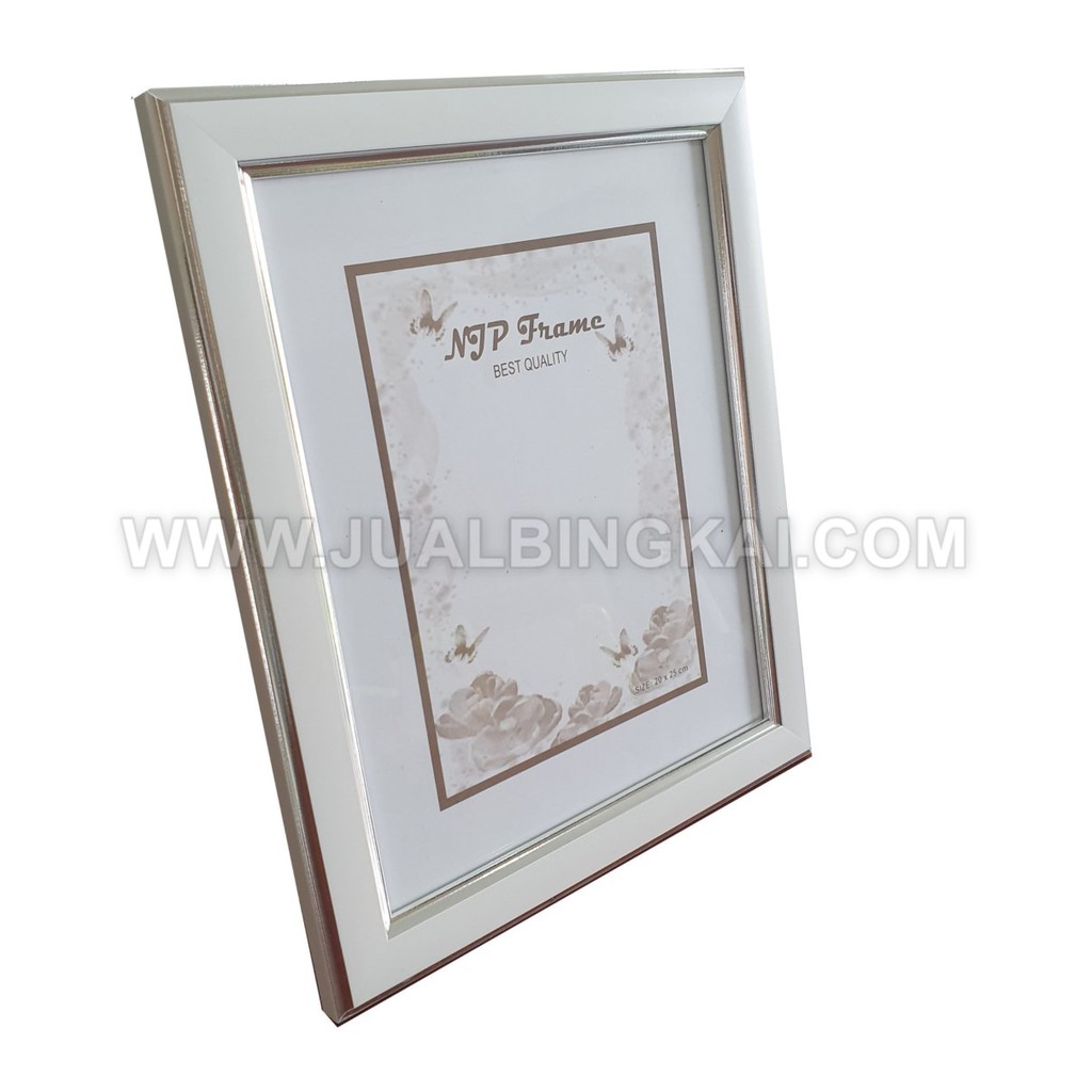 Jual Bingkai Foto 8R/10R Putih Lis Silver | Photo Frame Minimalis ...