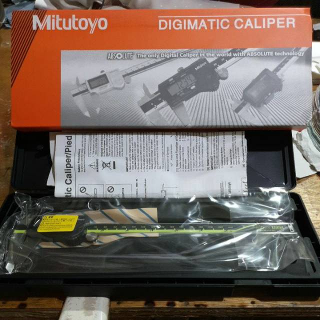 Jual Mitutoyo digimatic vernier caliper 12in mitutoyo sigmat digital ...