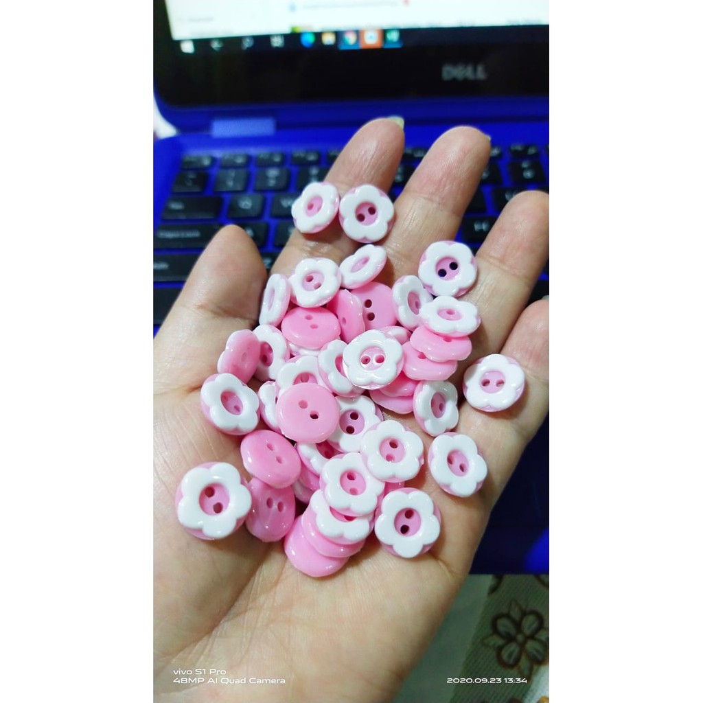 Jual Kancing sakura diameter 15 MM ISI 144 biji - Kancing bunga sakura ...