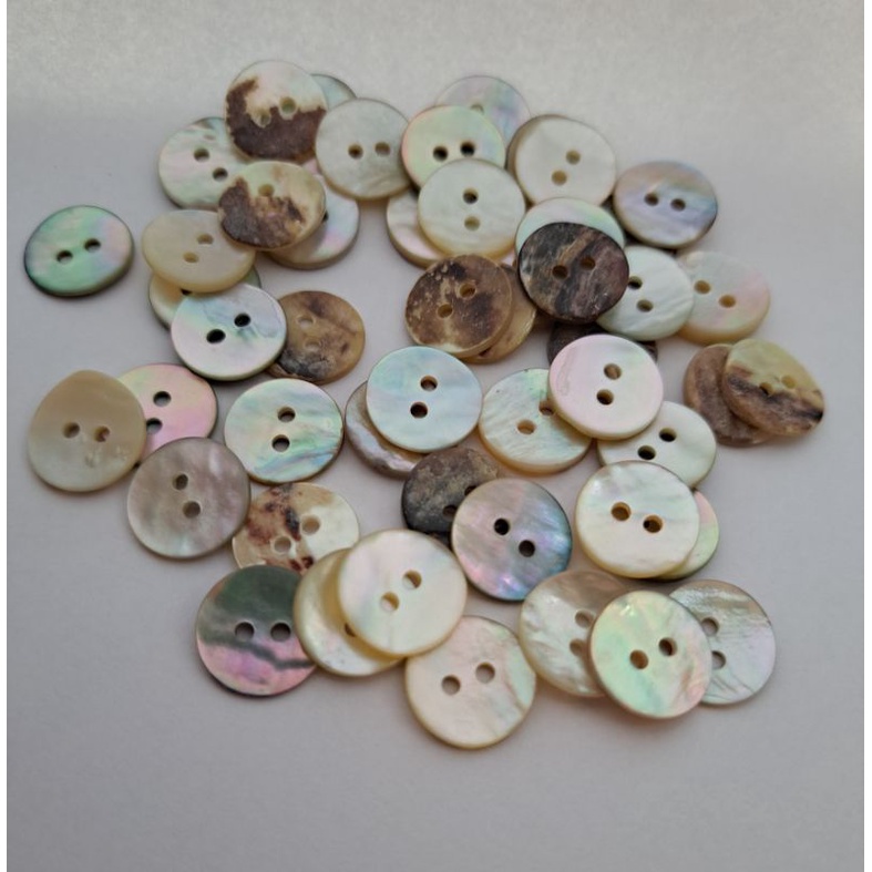 Jual 100 Pcs Kancing Kerang Baju Hias Unik ukuran 10 mm/11mm13mm18 mm ...