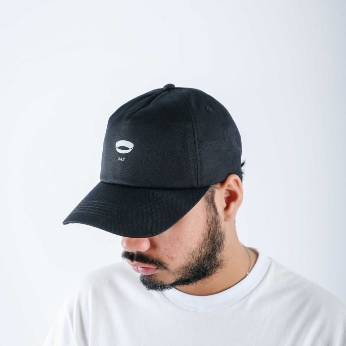 Jual UNKL347 Topi Five Panel Warna Hitam Detail Simpel BOLW | Shopee ...