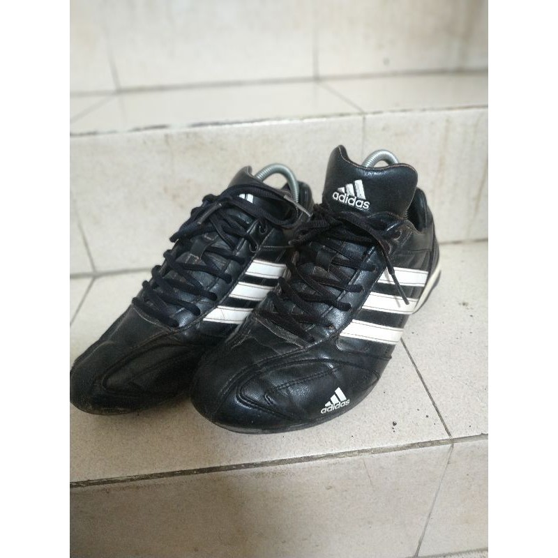 Jual Sepatu Baseball Spike ukuran 41 | Shopee Indonesia