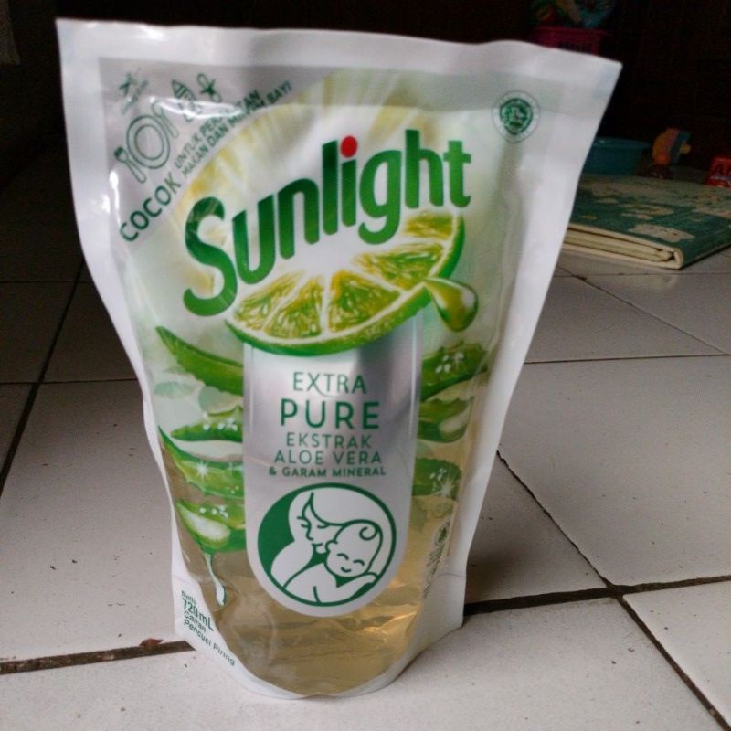 Jual Sunlight Sabun Cuci Piring Extra Pure 720 Ml - Sabun Cuci Piring ...