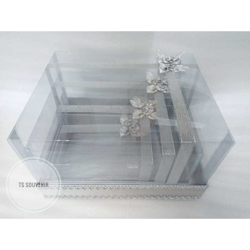 Jual Kotak hantaran / kotak seserahan / box hantaran mika list silver ...