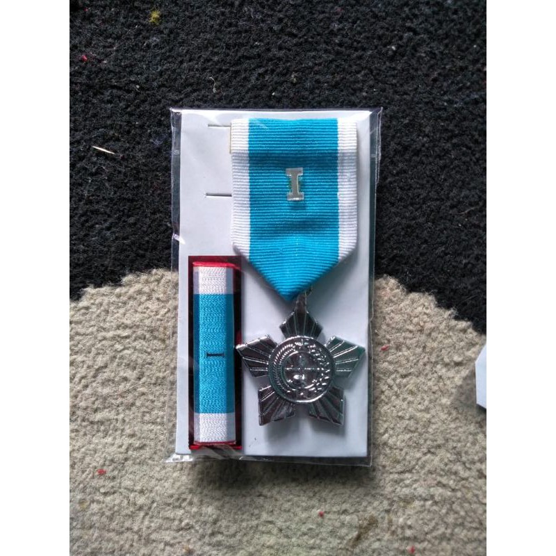 Jual MEDALI PANCAWARSA PRAMUKA 1 SET TANDA HARIAN DAN LENCANA PDU ...