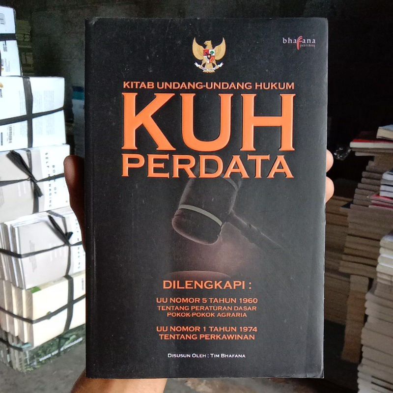 Jual BUKU KUH PERDATA KITAB UNDANG-UNDANG HUKUM PERDATA | Shopee Indonesia