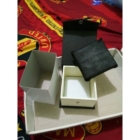 Jual BOX KANCING | Shopee Indonesia