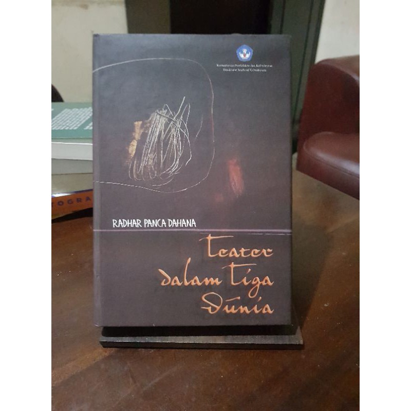 Jual Radhar Panca Dahana - Teater Dalam Tiga Dunia | Shopee Indonesia