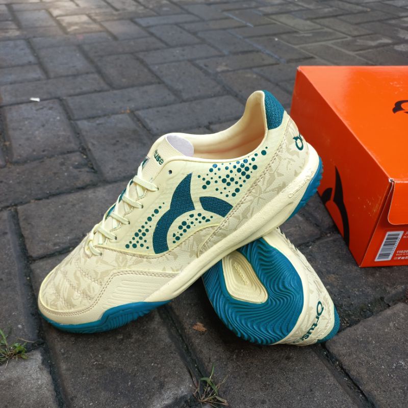 Jual Sepatu Futsal Ortuseight Jogosala CRUSHER V2 (100% ORIGINAL ...