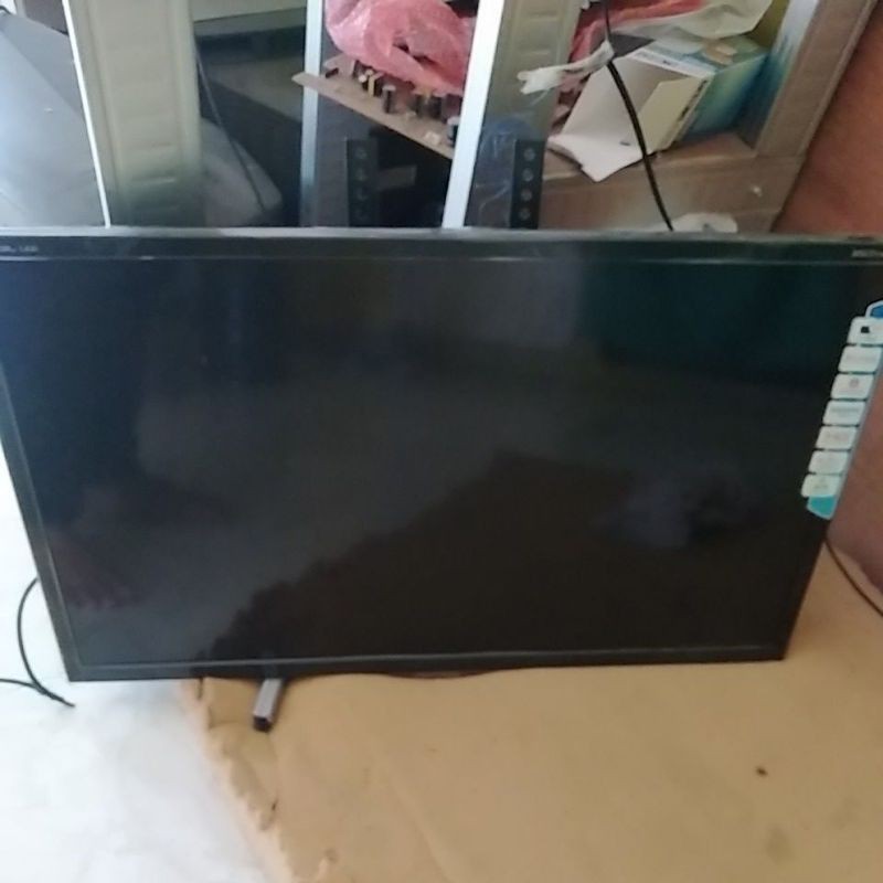 Jual TV POLYTRON LED bekas Garansi personal 1 bln | Shopee Indonesia