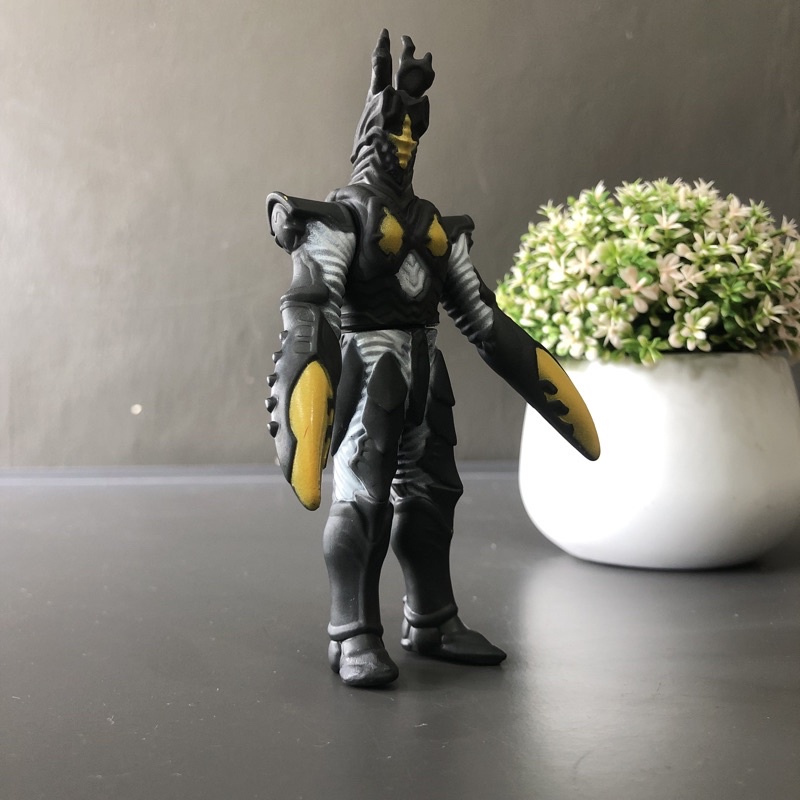 Jual Mainan Ultraman Kaiju Ultra Monster Murah Action Figure Kaiju ...